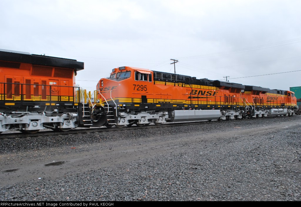 BNSF 7295 and BNSF 7292 pass me on the Z PTL-CHI Train.